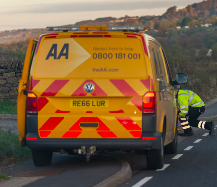 Free AA Breakdown Cover For NHS Staff | Free Stuff UK