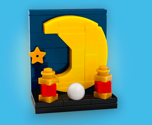 Free LEGO Crescent Moon | Free Stuff UK